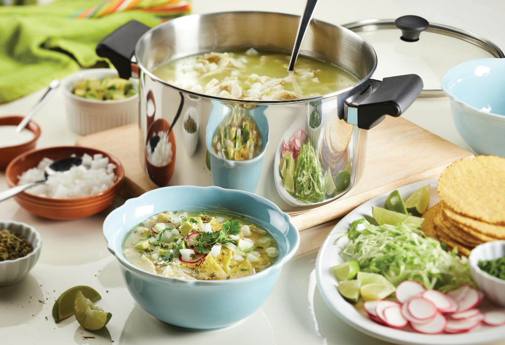 Chicken Pozole Verde — Farberware Cookware