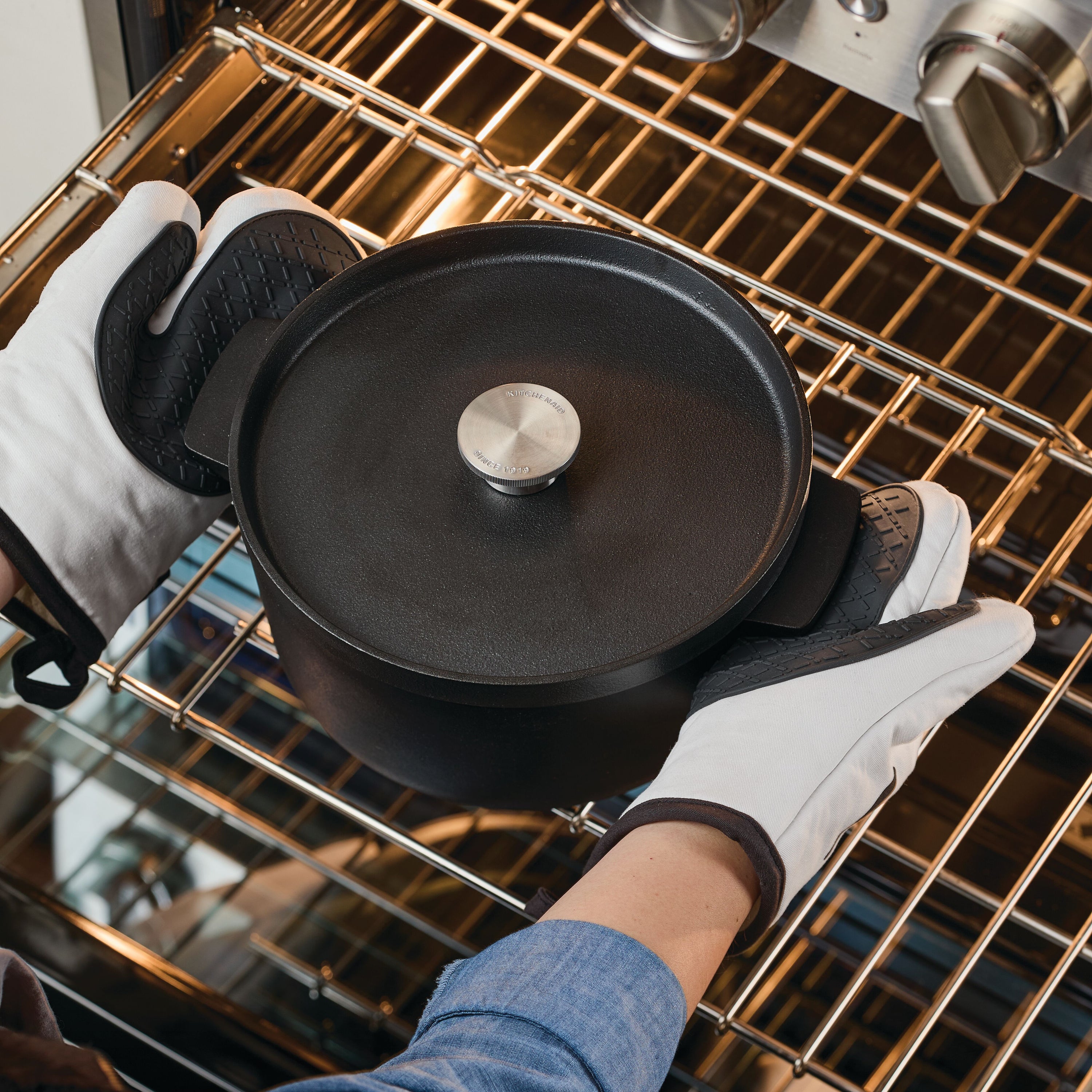 2-Piece Mickey Glove Oven Mitts — Farberware Cookware