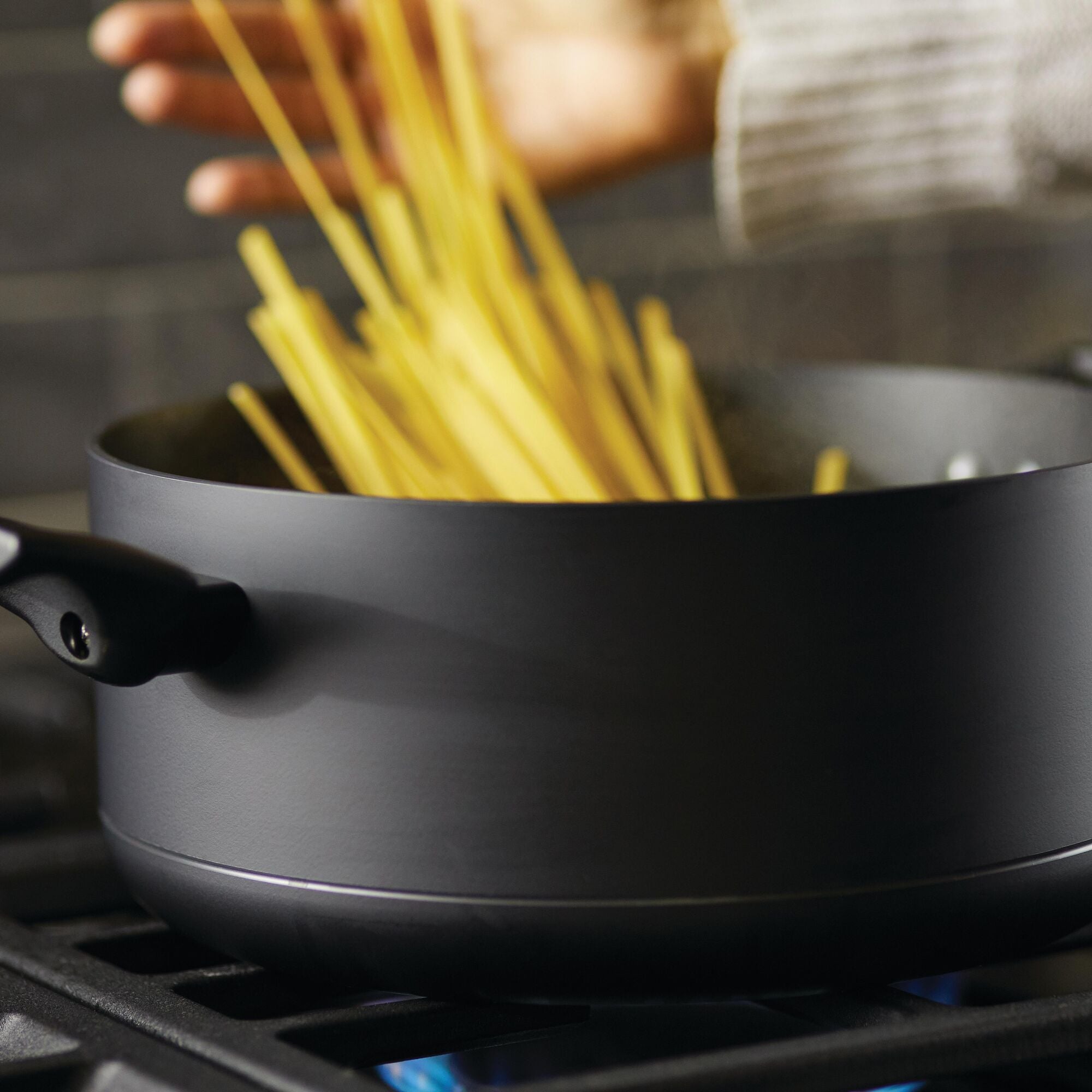 10-Inch Frying Pan — Farberware Cookware